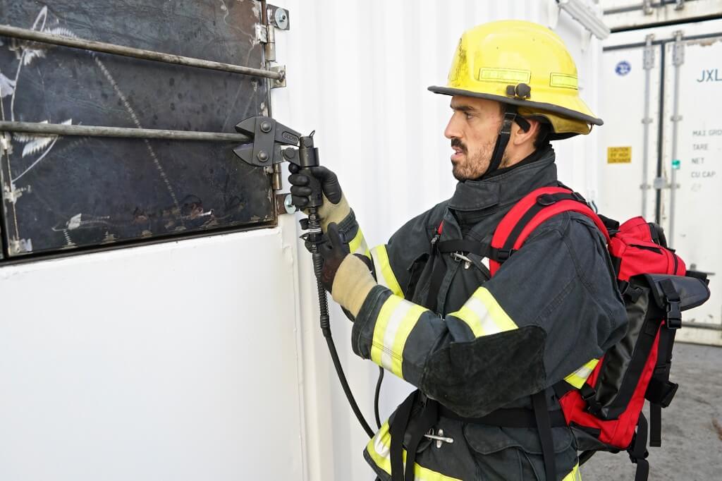 Electro Hydraulic Rescue Tools - SAN Ltd - Challenging Engineering