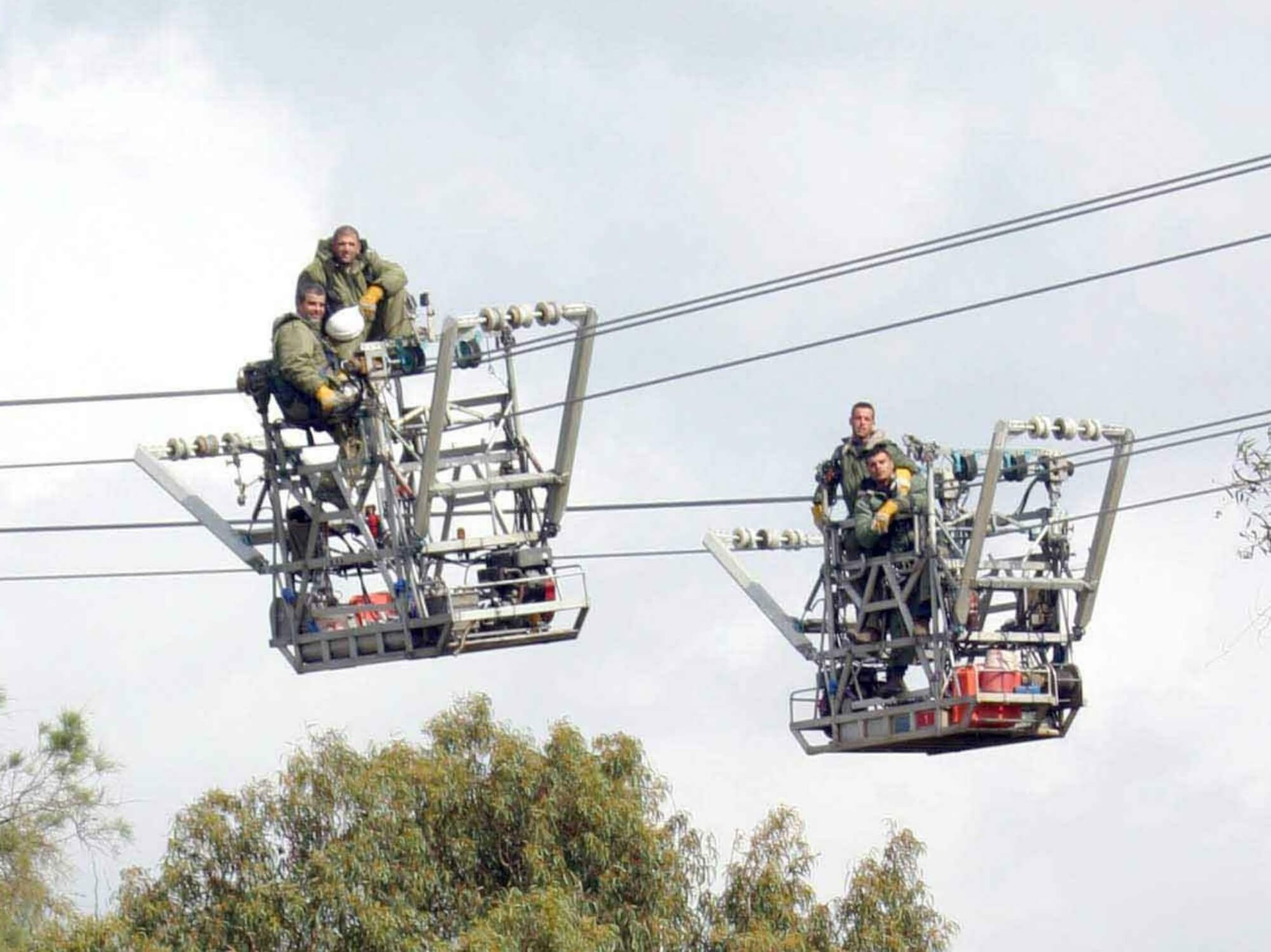 High-Voltage Rail Cart - SAN Ltd - Challenging Engineering